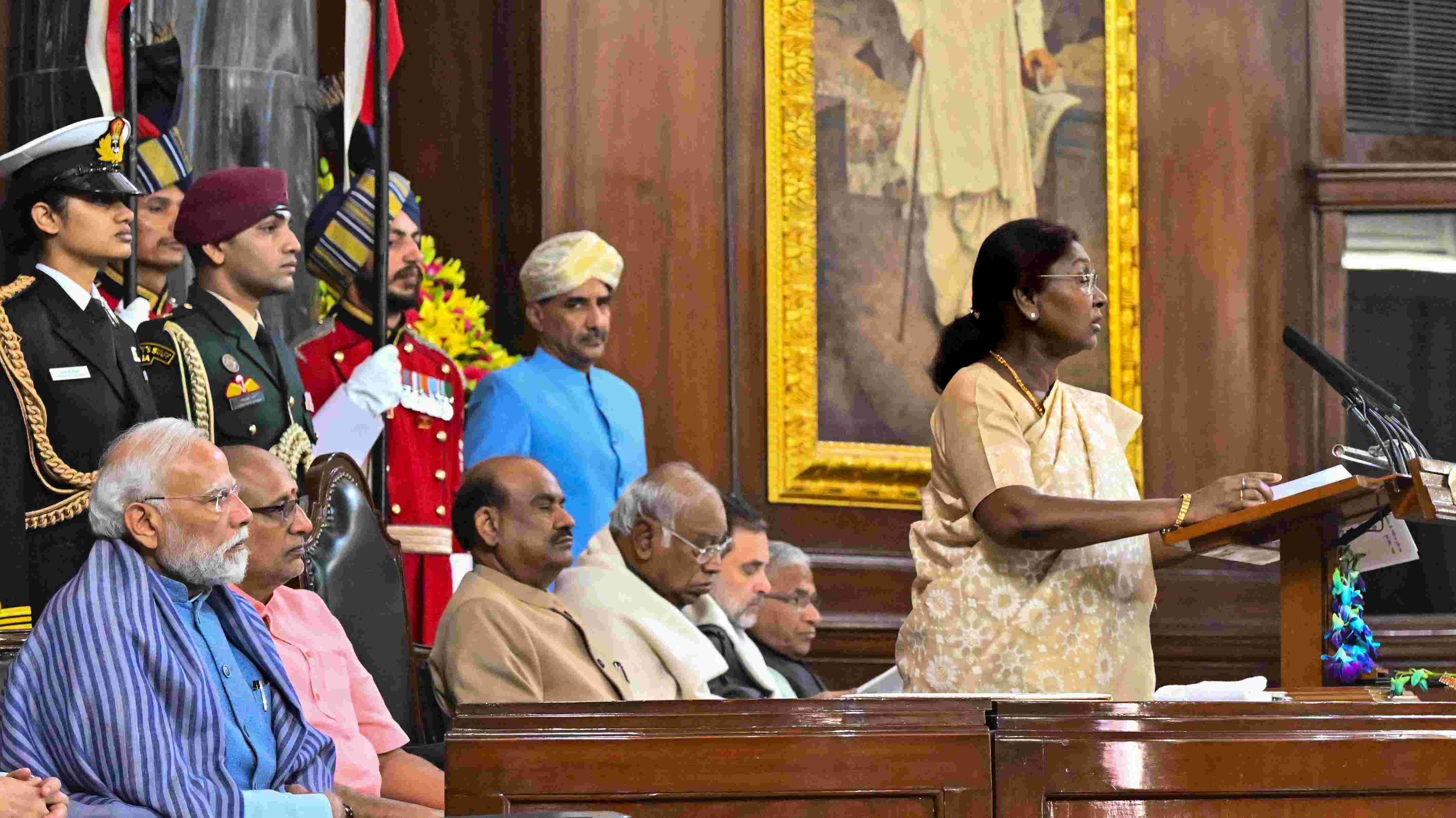 ഭരണഘടനാദിനം ആഘോഷിച്ചു | Deepika | The Largest Read Malayalam Internet ...